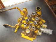 2 Or 3 Spool Dozer Blade Control Valves - J K Equipment LLC